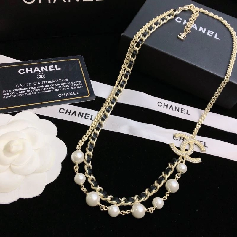 Brand-authenticated Chanel Necklaces