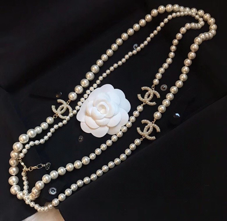 Brand-authenticated Chanel Necklaces