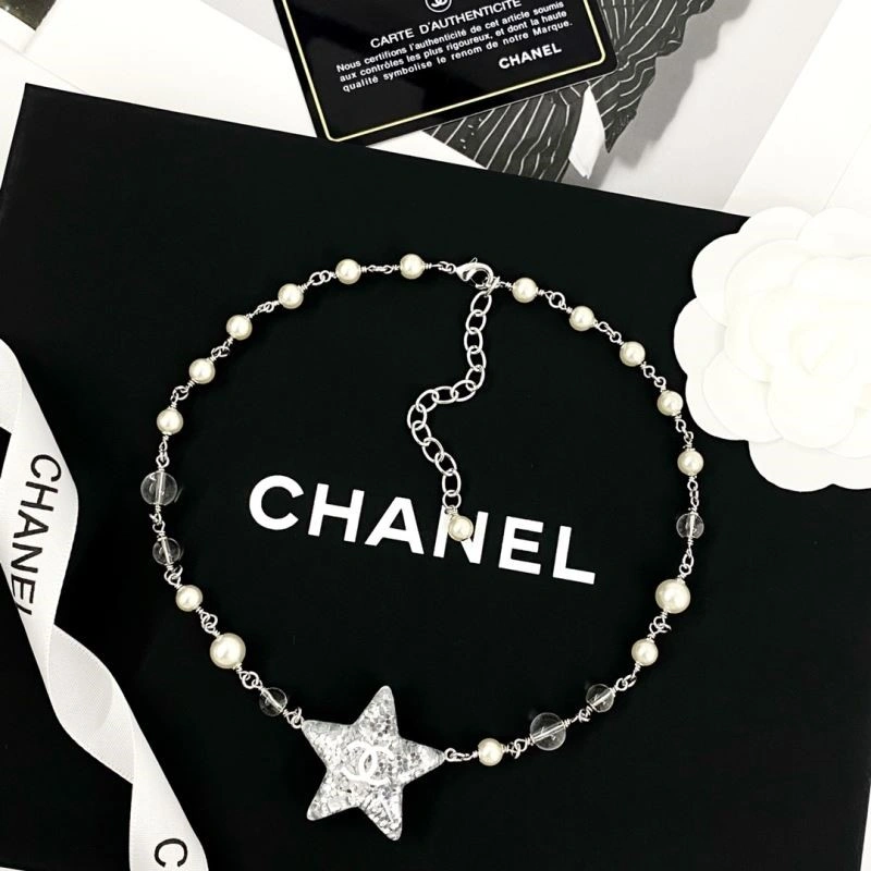 Bargain Chanel Necklaces