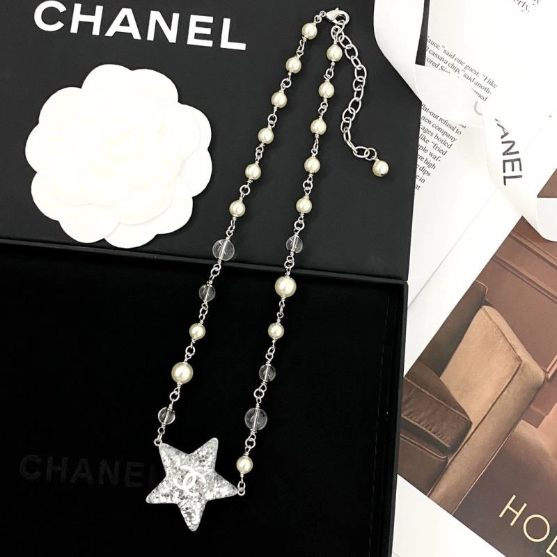 Bargain Chanel Necklaces