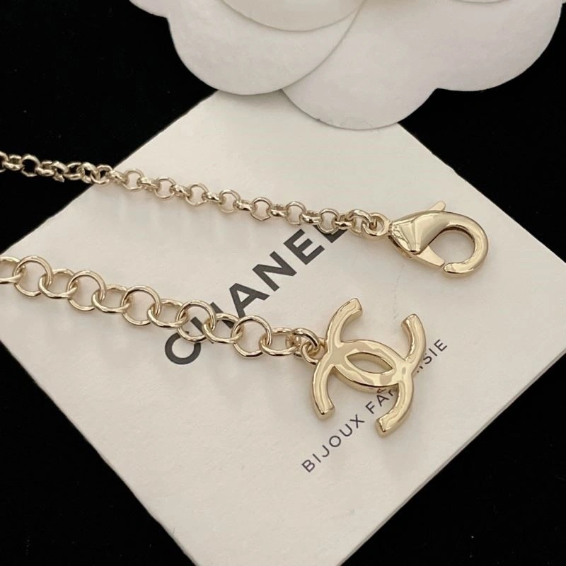 Low-cost Chanel Necklaces