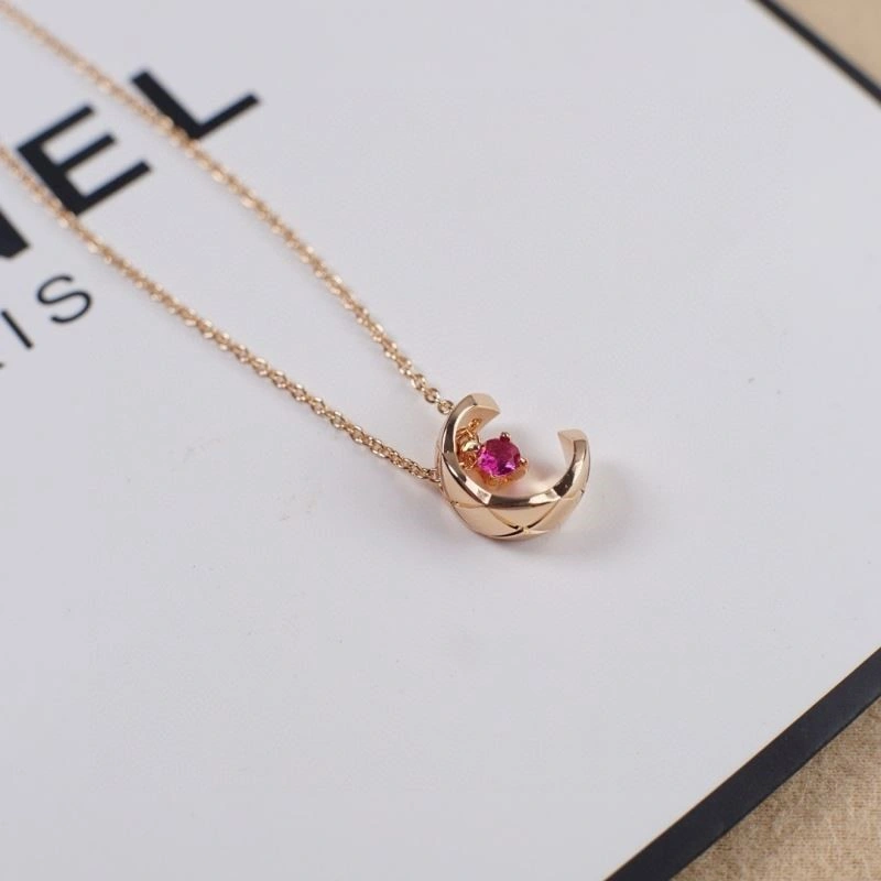 Top match Chanel Necklaces