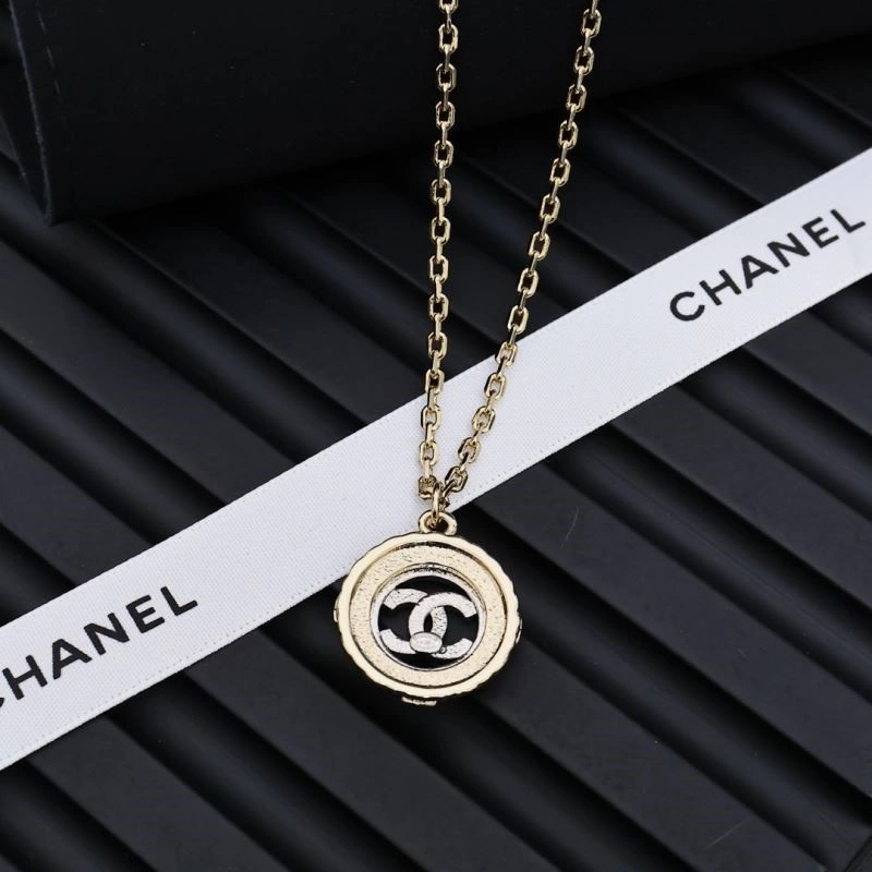 Precise copy Chanel Necklaces