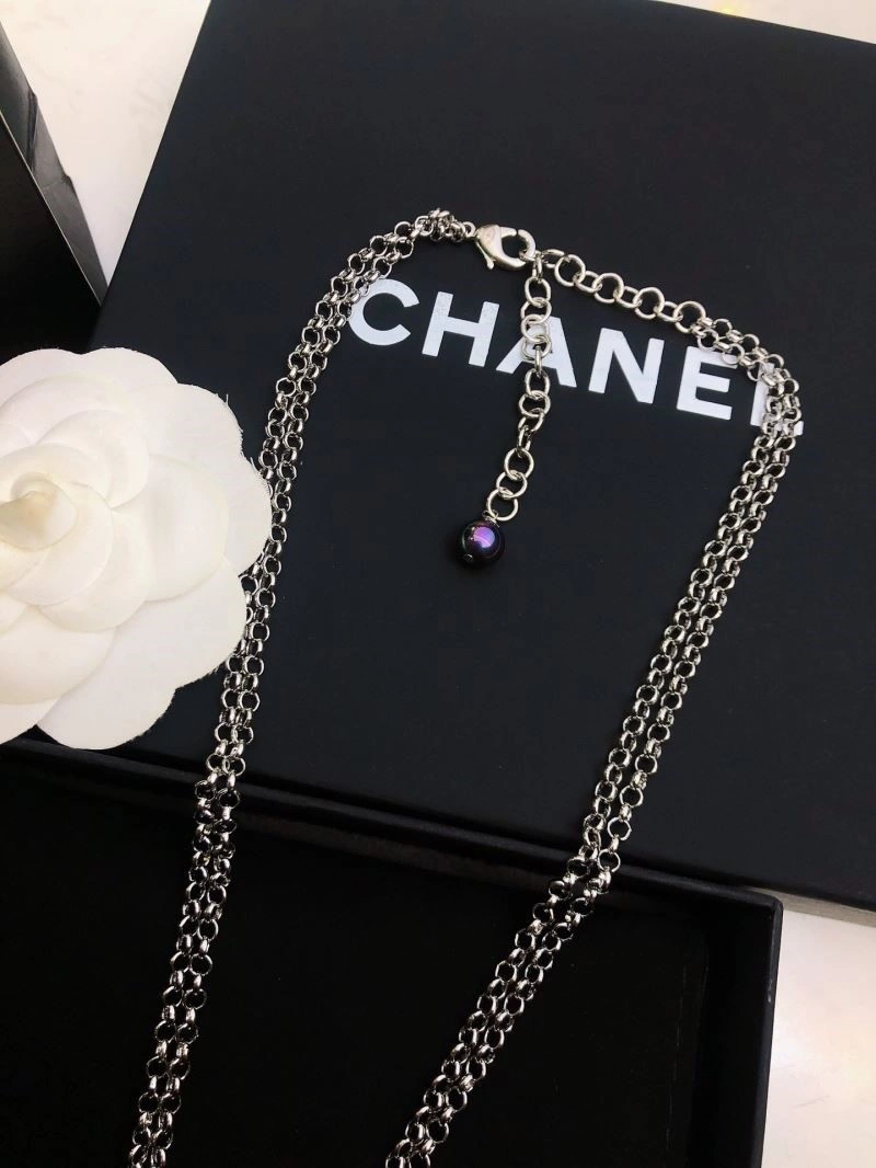 Bargain Chanel Necklaces