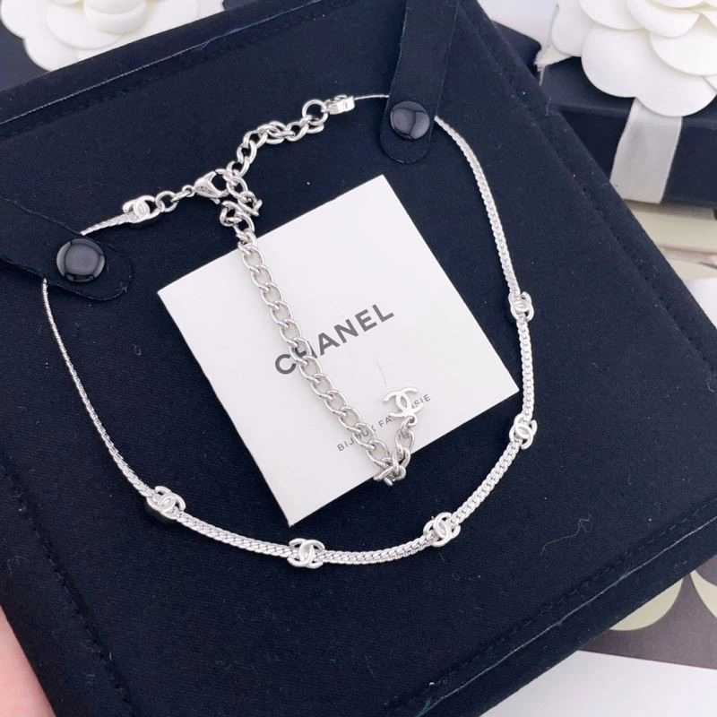 Bargain Chanel Necklaces
