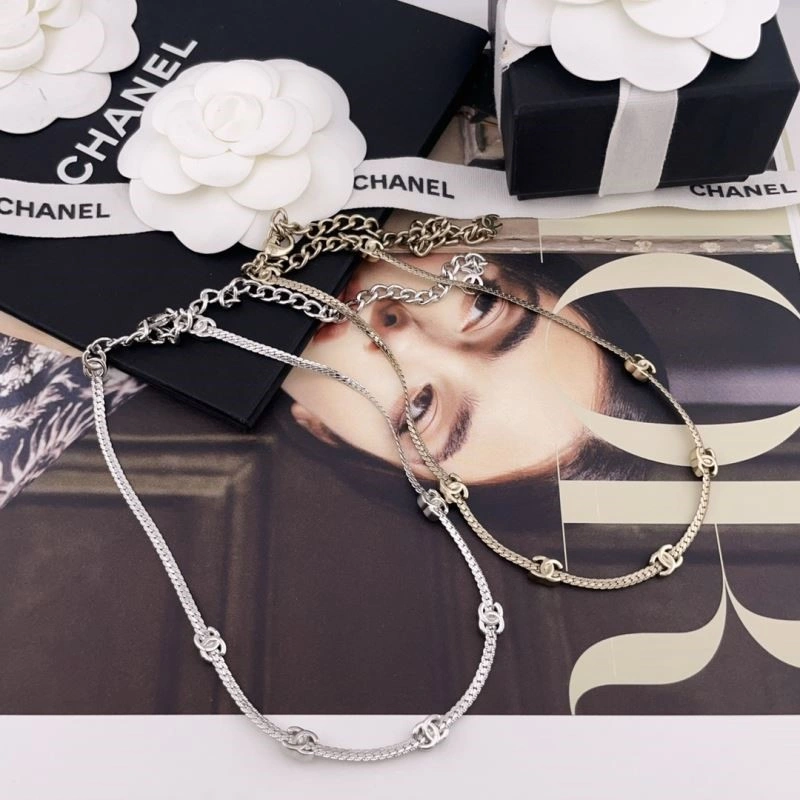 Bargain Chanel Necklaces