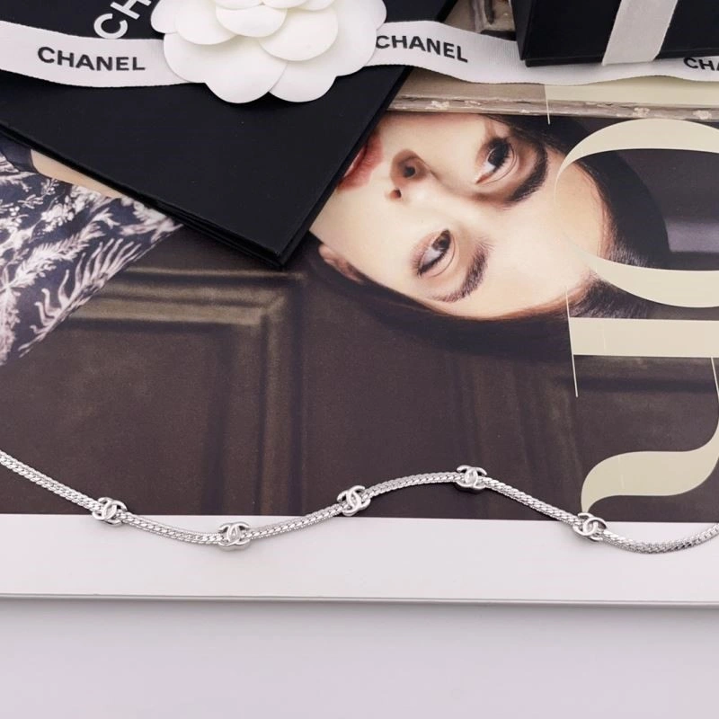 Bargain Chanel Necklaces