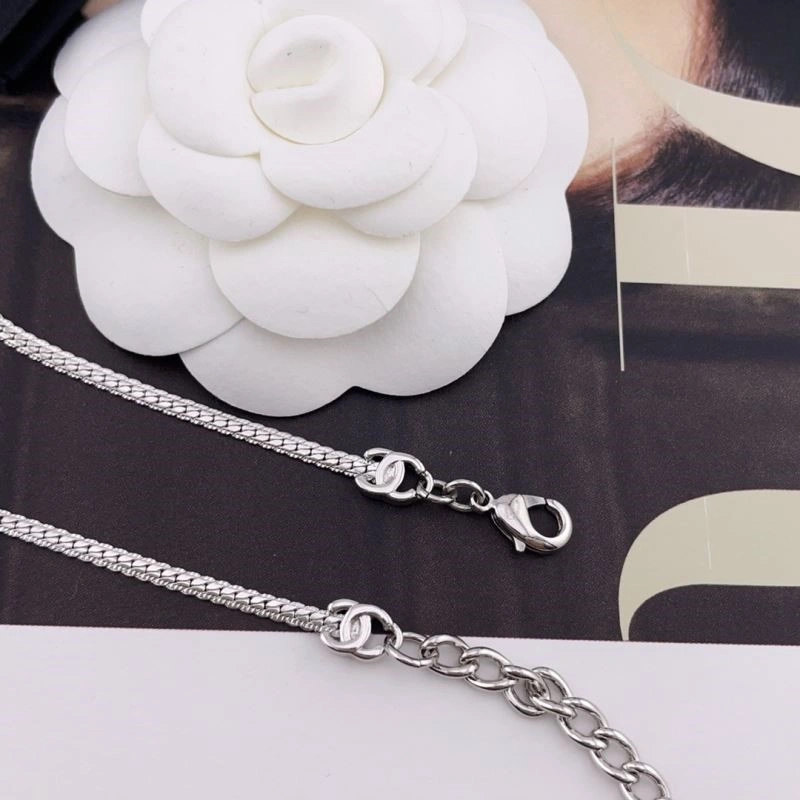 Bargain Chanel Necklaces