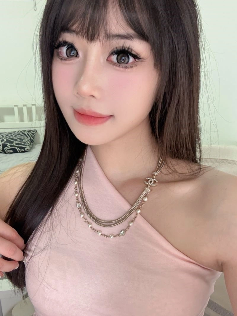 Cut-rate Chanel Necklaces