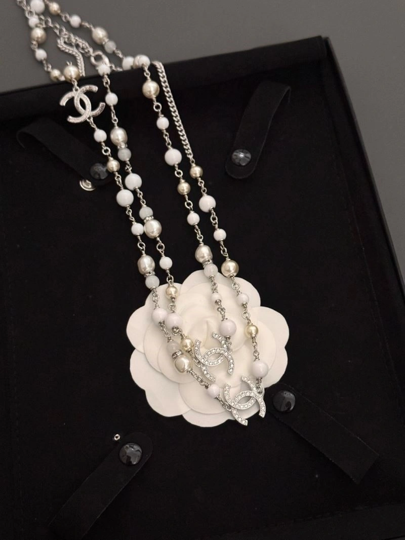Brand-authenticated Chanel Necklaces