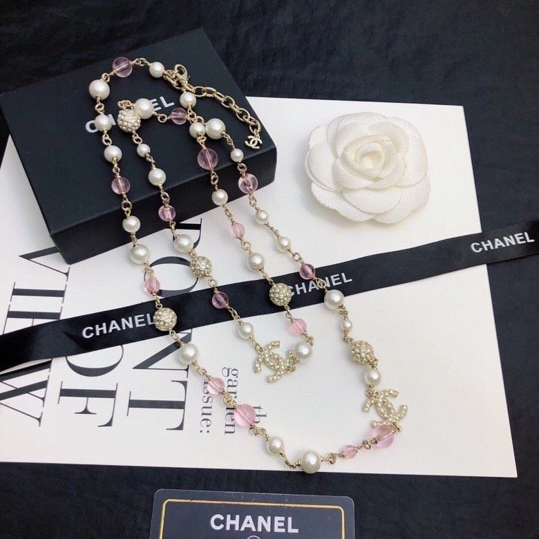 Brand-authenticated Chanel Necklaces