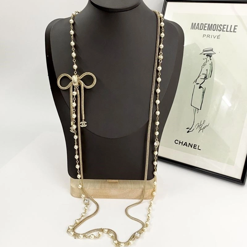 Reasonably priced Chanel Necklaces