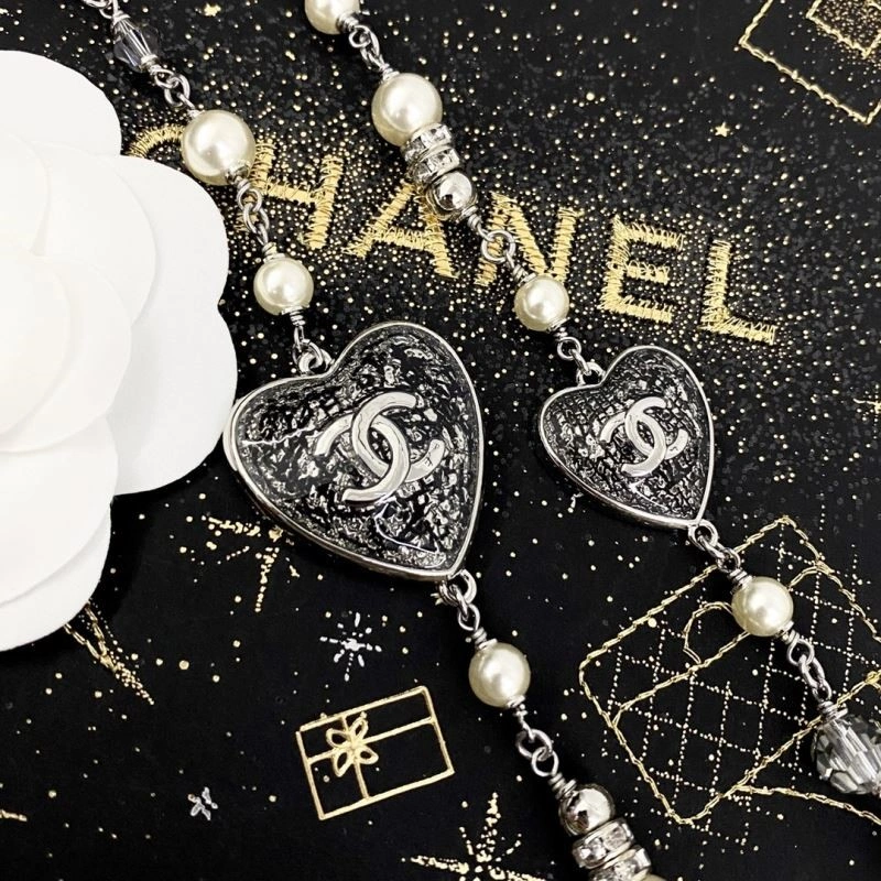 Reasonably priced Chanel Necklaces
