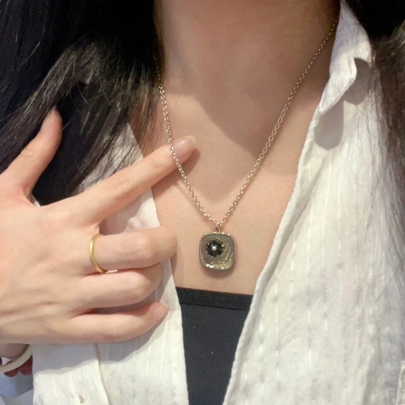 Reasonably priced Chanel Necklaces