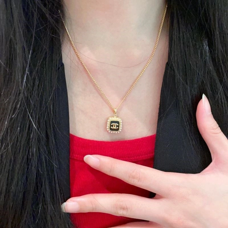Legit Chanel Necklaces