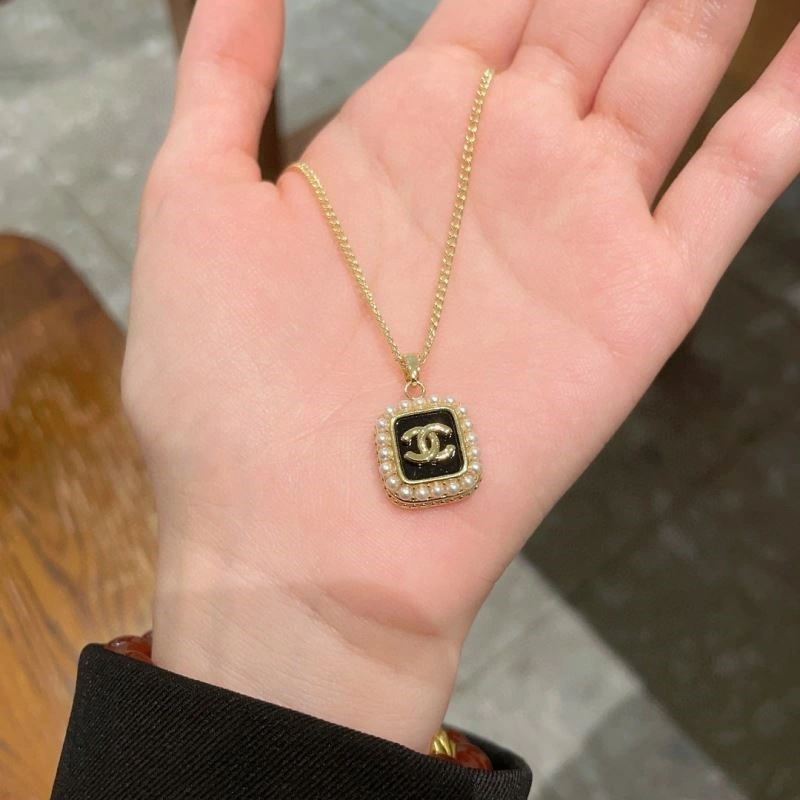 Legit Chanel Necklaces