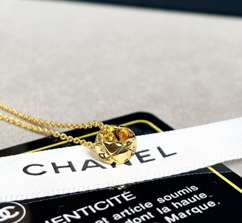 Value-priced Chanel Necklaces