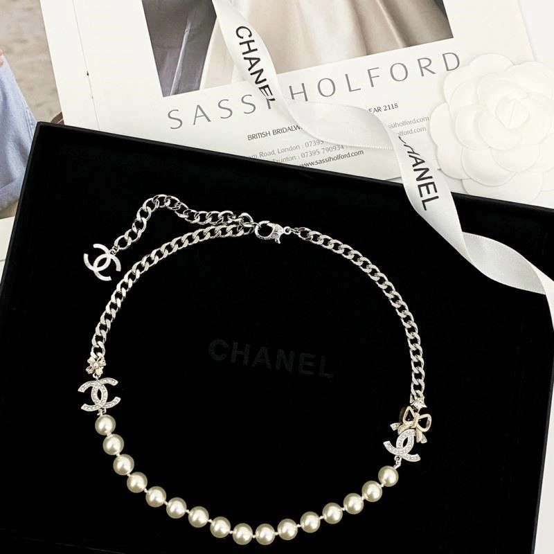 Inexpensive Chanel Necklaces