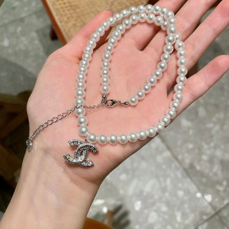 Low-cost Chanel Necklaces