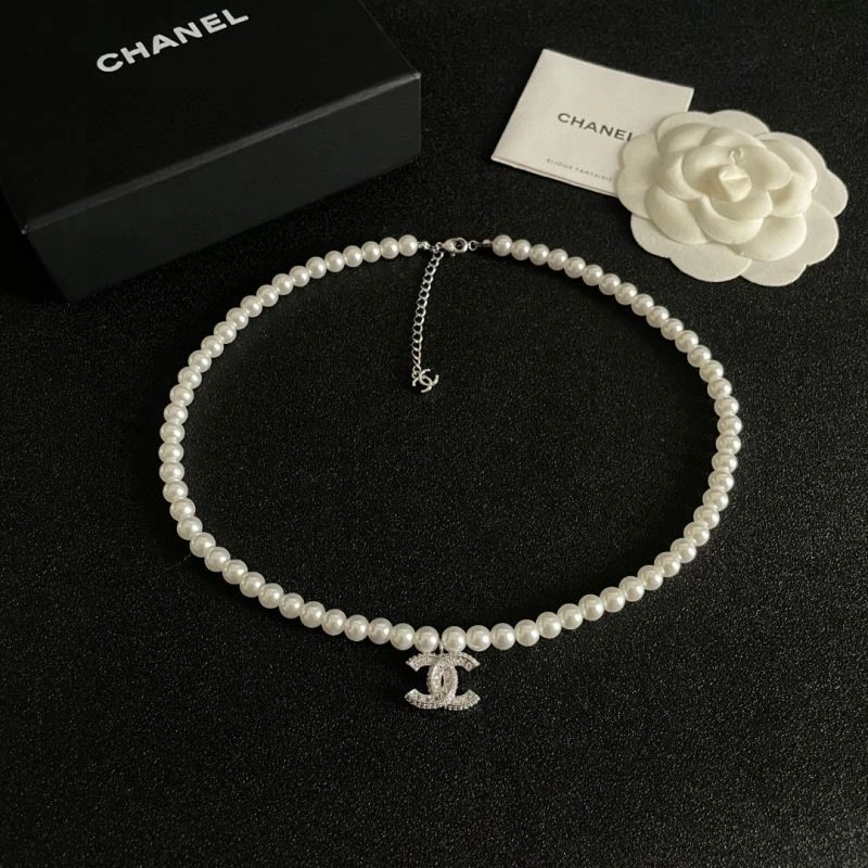 Low-cost Chanel Necklaces