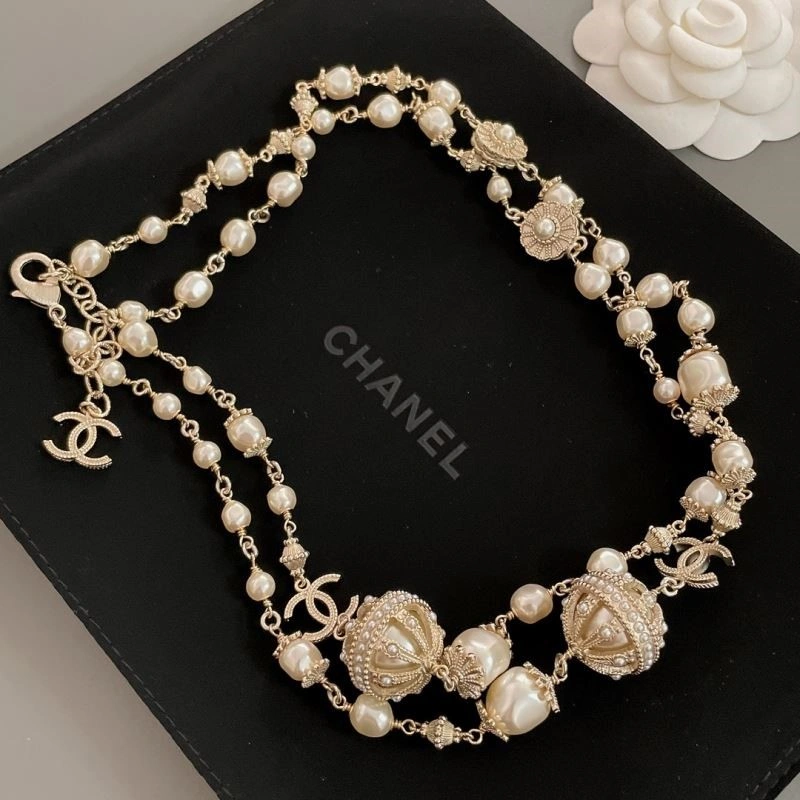Brand-authenticated Chanel Necklaces