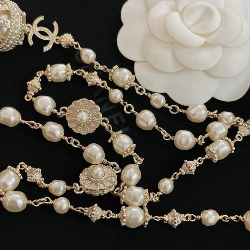 Brand-authenticated Chanel Necklaces
