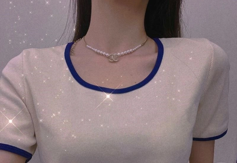Indistinguishable Chanel Necklaces