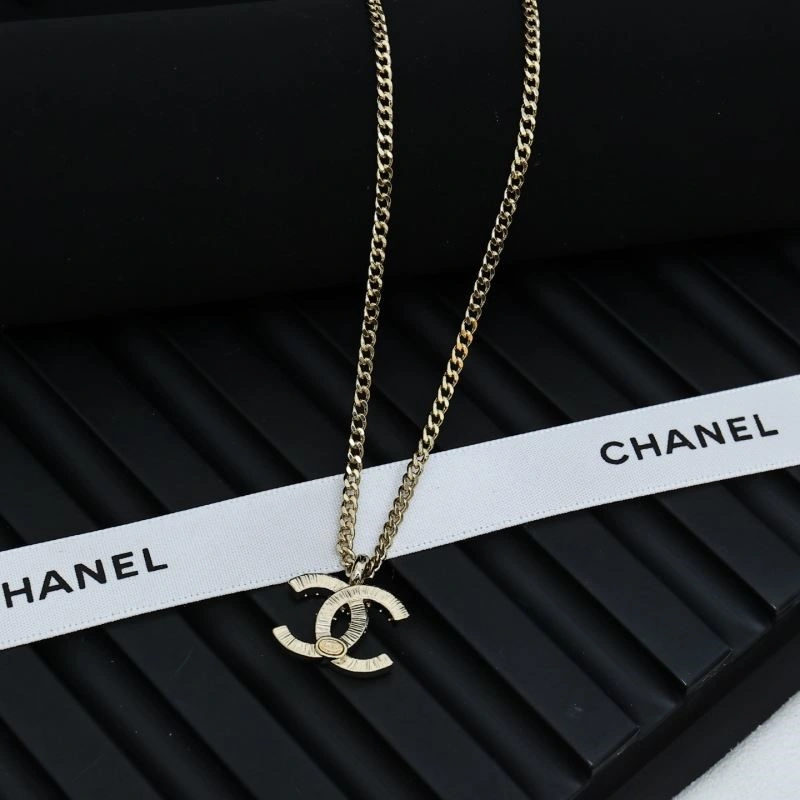 1:1 copy Chanel Necklaces