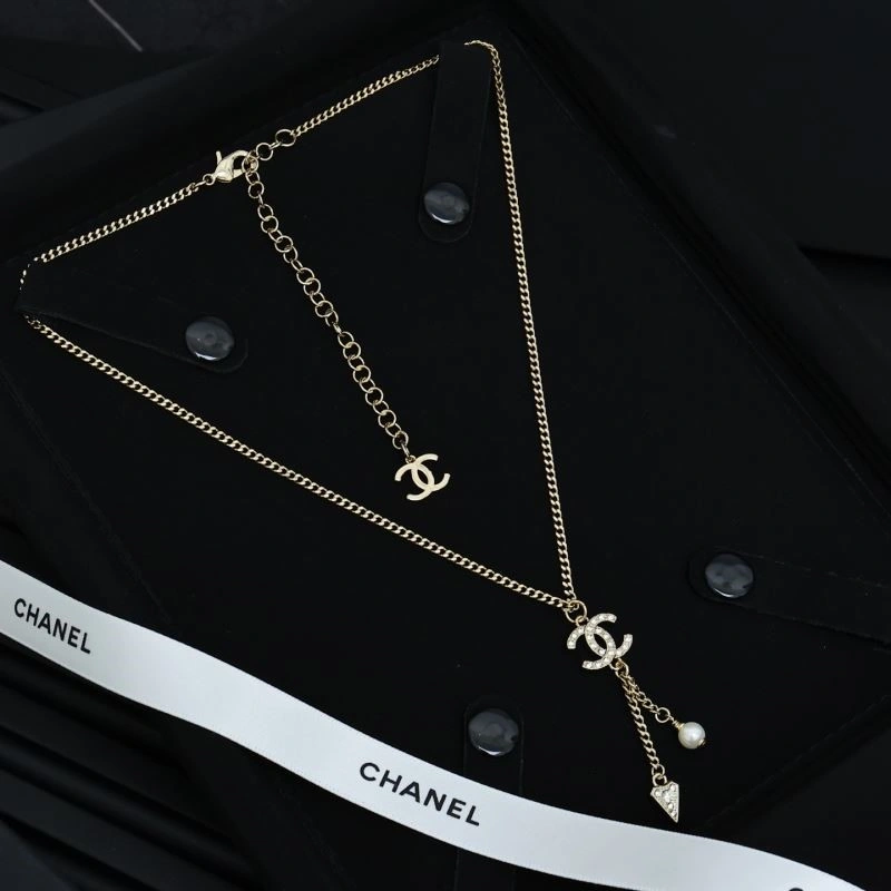 Brand-authenticated Chanel Necklaces