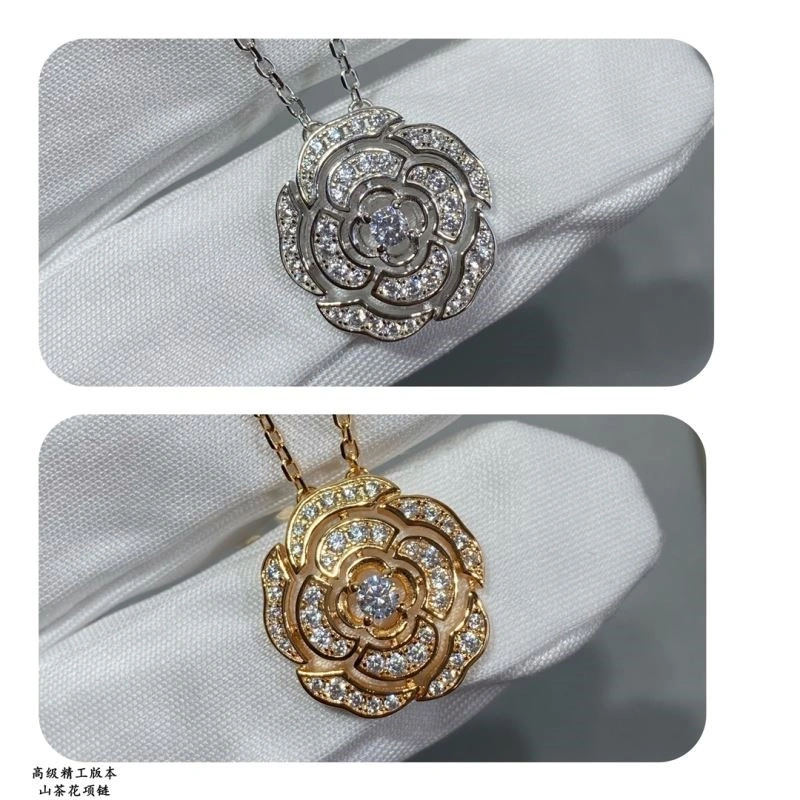 Accurate model Chanel Necklaces