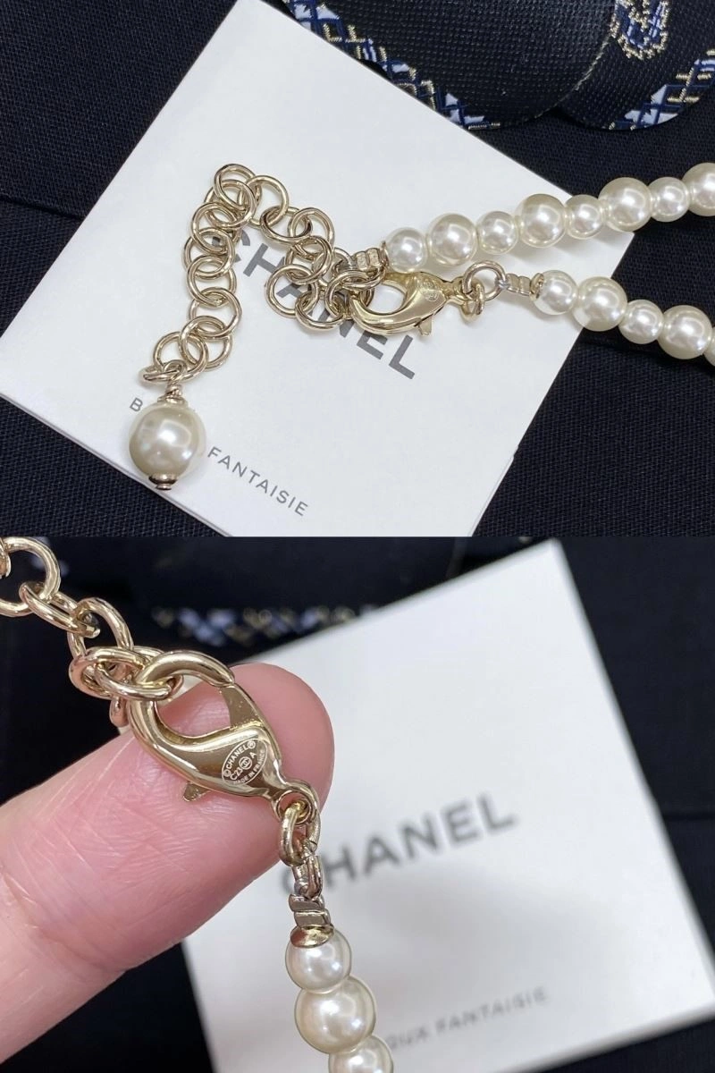 Top mirror Chanel Necklaces