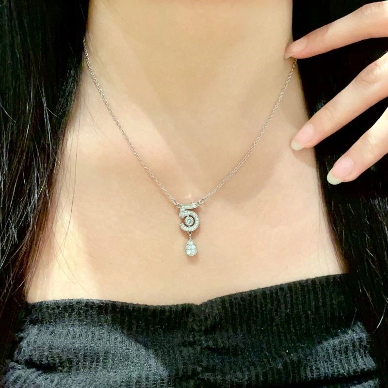 Chanel Necklaces