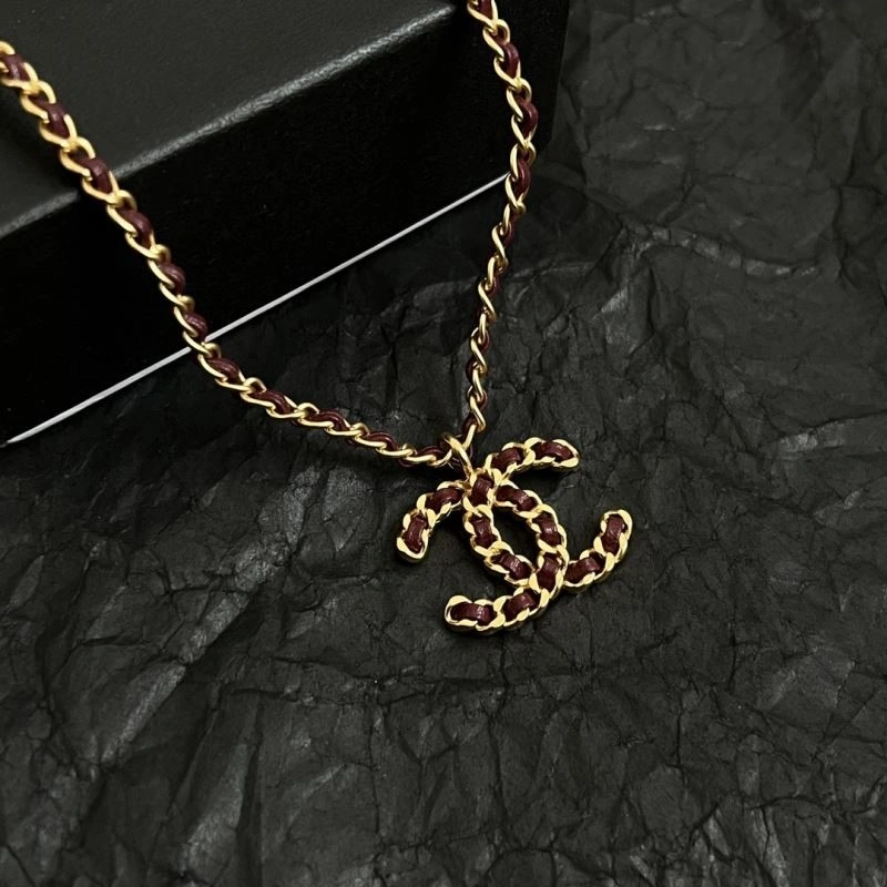 Inexpensive Chanel Necklaces