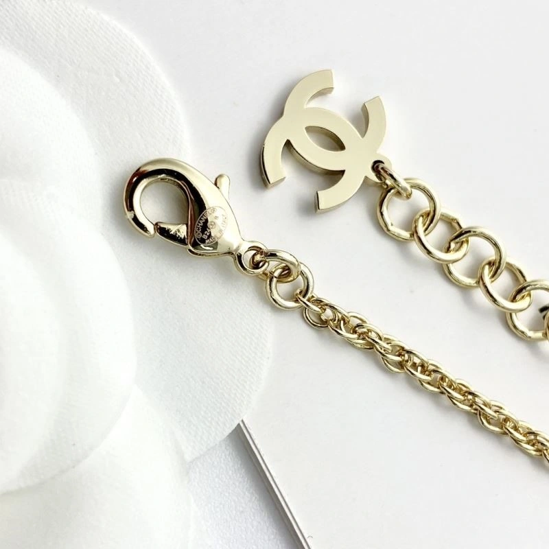 Low-cost Chanel Necklaces