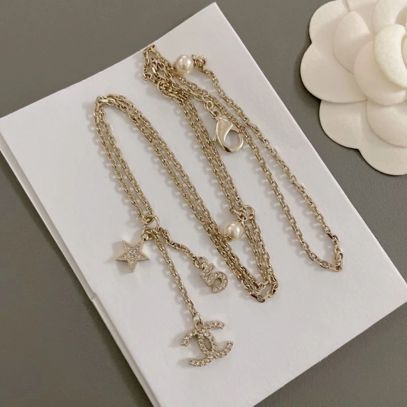 Accurate model Chanel Necklaces