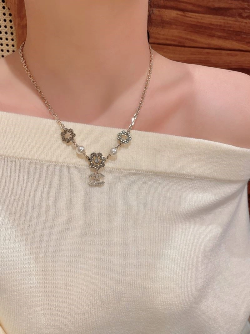 Exact replica Chanel Necklaces