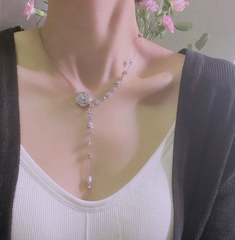 Inexpensive Chanel Necklaces