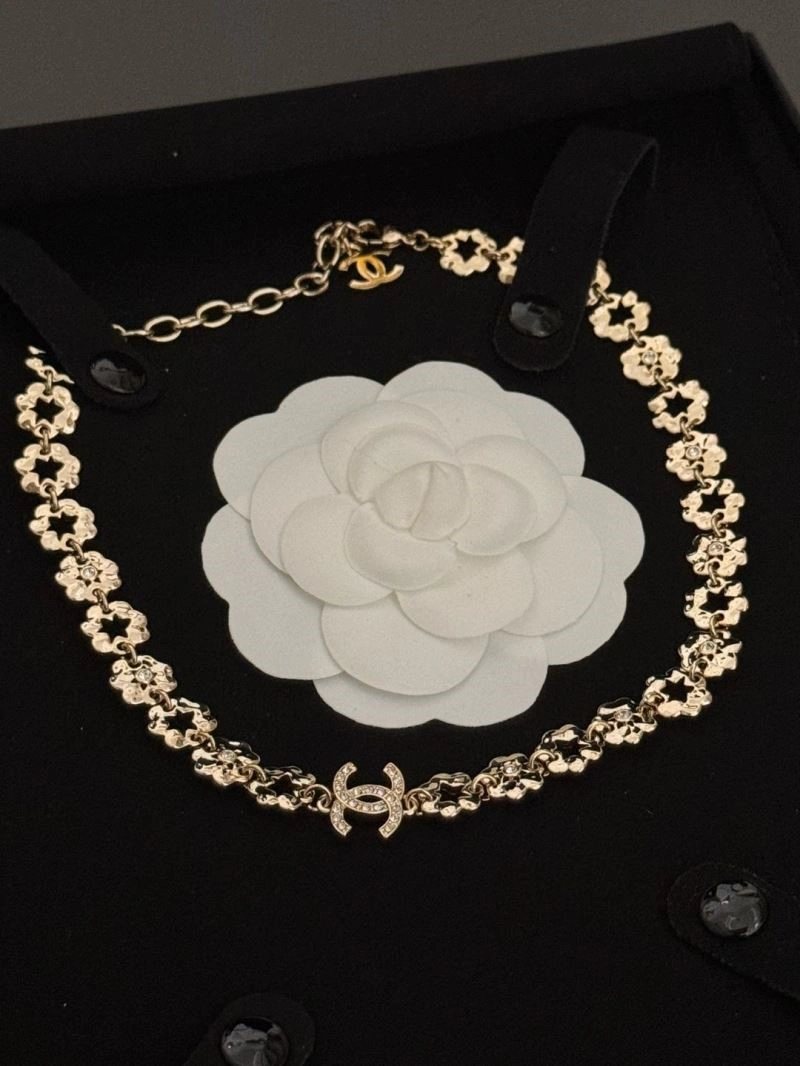 Low-cost Chanel Necklaces