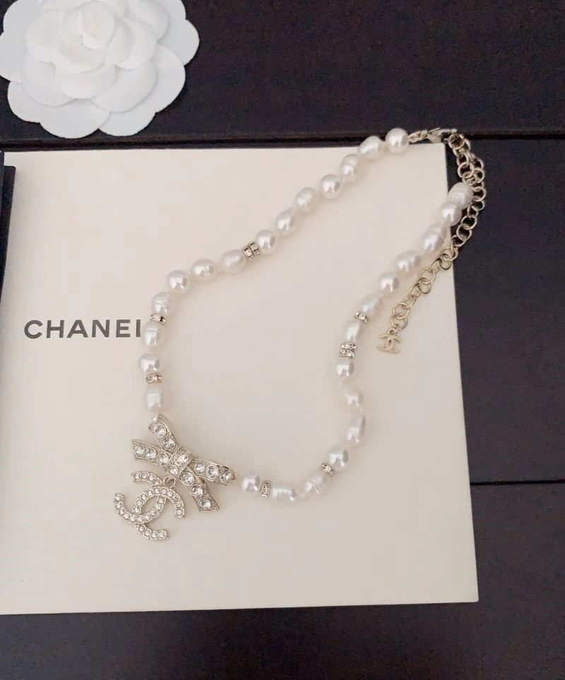 Bargain Chanel Necklaces