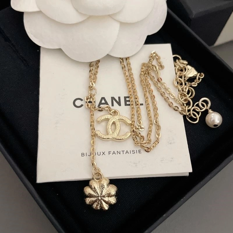 Accurate model Chanel Necklaces