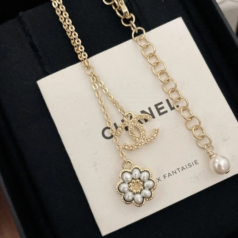 Accurate model Chanel Necklaces