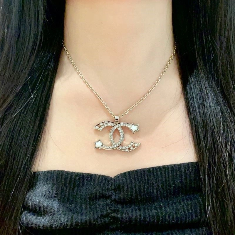Original Chanel Necklaces
