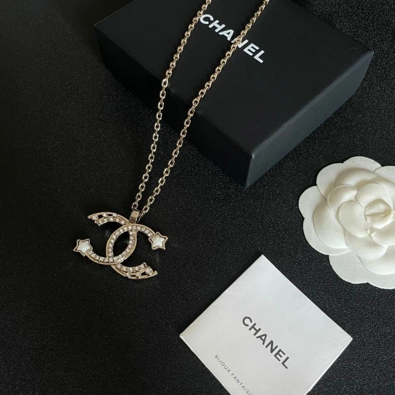 Original Chanel Necklaces