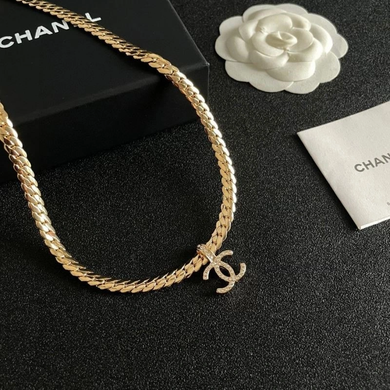 Low-cost Chanel Necklaces