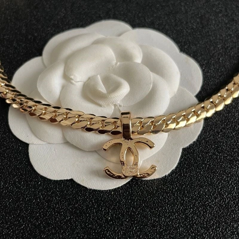 Low-cost Chanel Necklaces