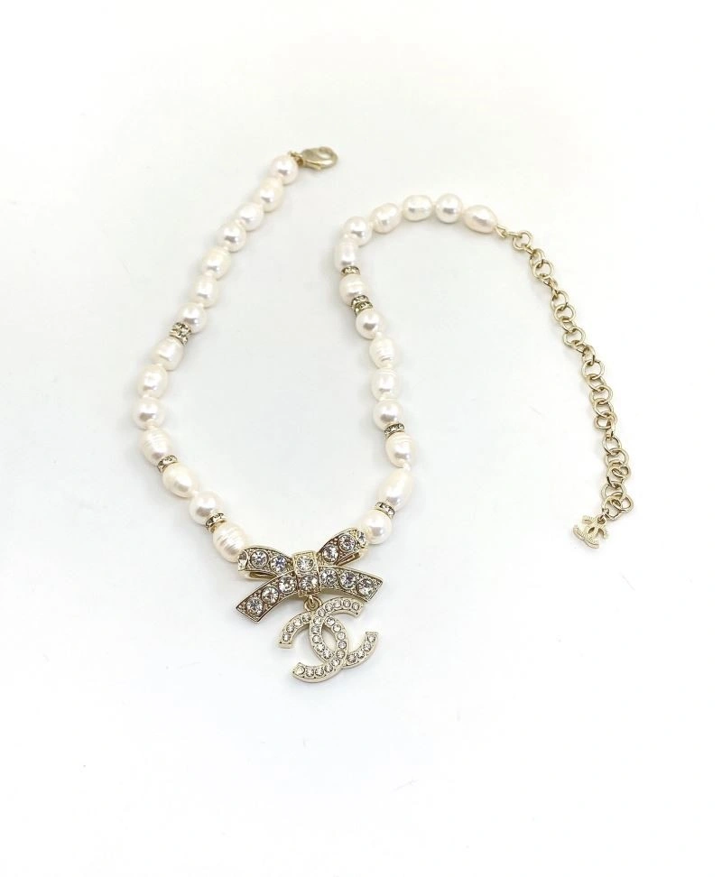 Accurate model Chanel Necklaces
