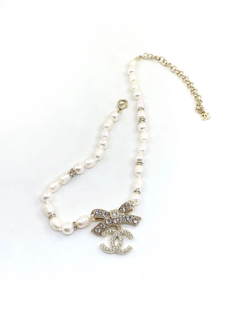 Accurate model Chanel Necklaces