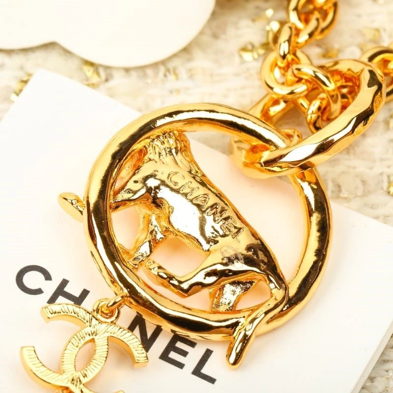 Bargain Chanel Necklaces
