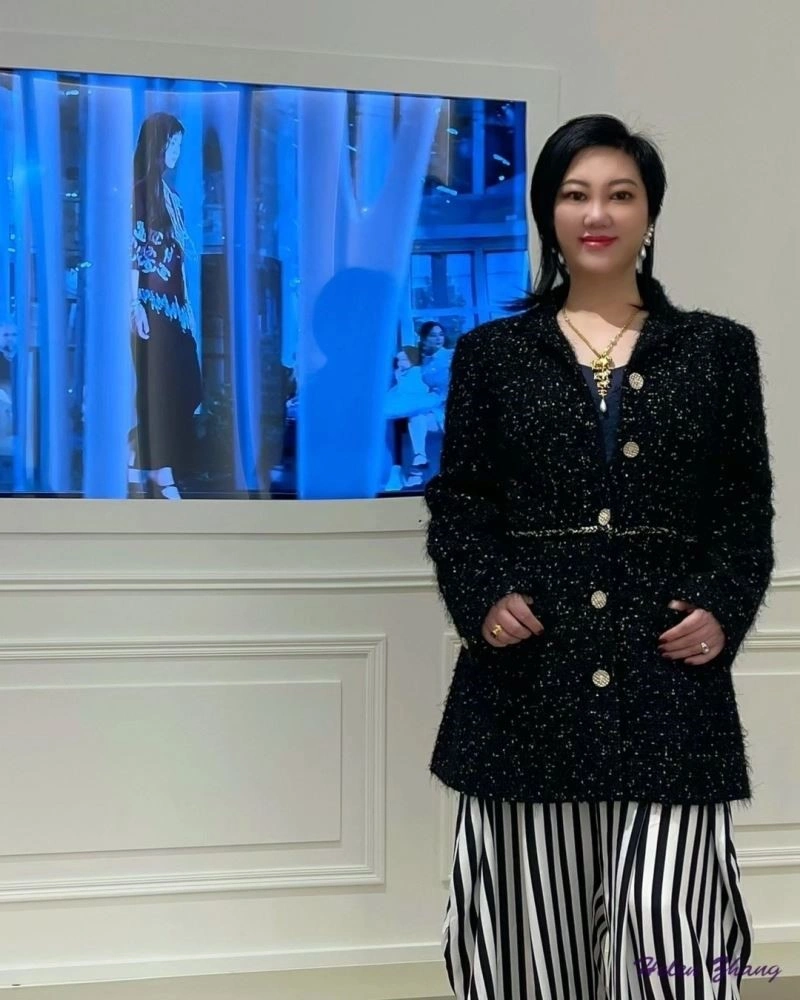 Reasonably priced Chanel Necklaces