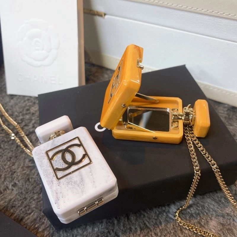 High accuracy Chanel Necklaces